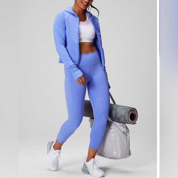 Fabletics | Jackets & Coats | New Fabletics Oasis Cropped Hoodie Jacket ...